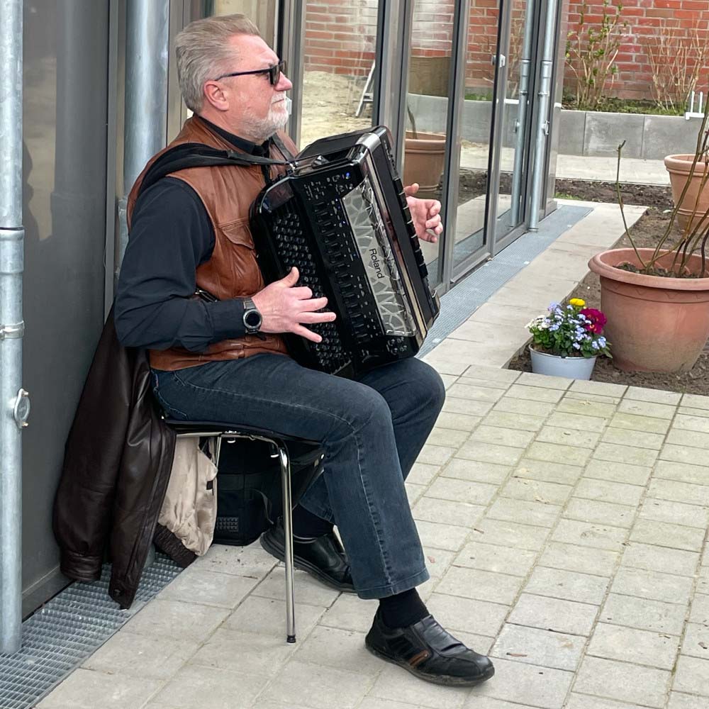 Richtfest Heinrich Schmilinsky Stiftung und Erna Baur-Stiftung ...